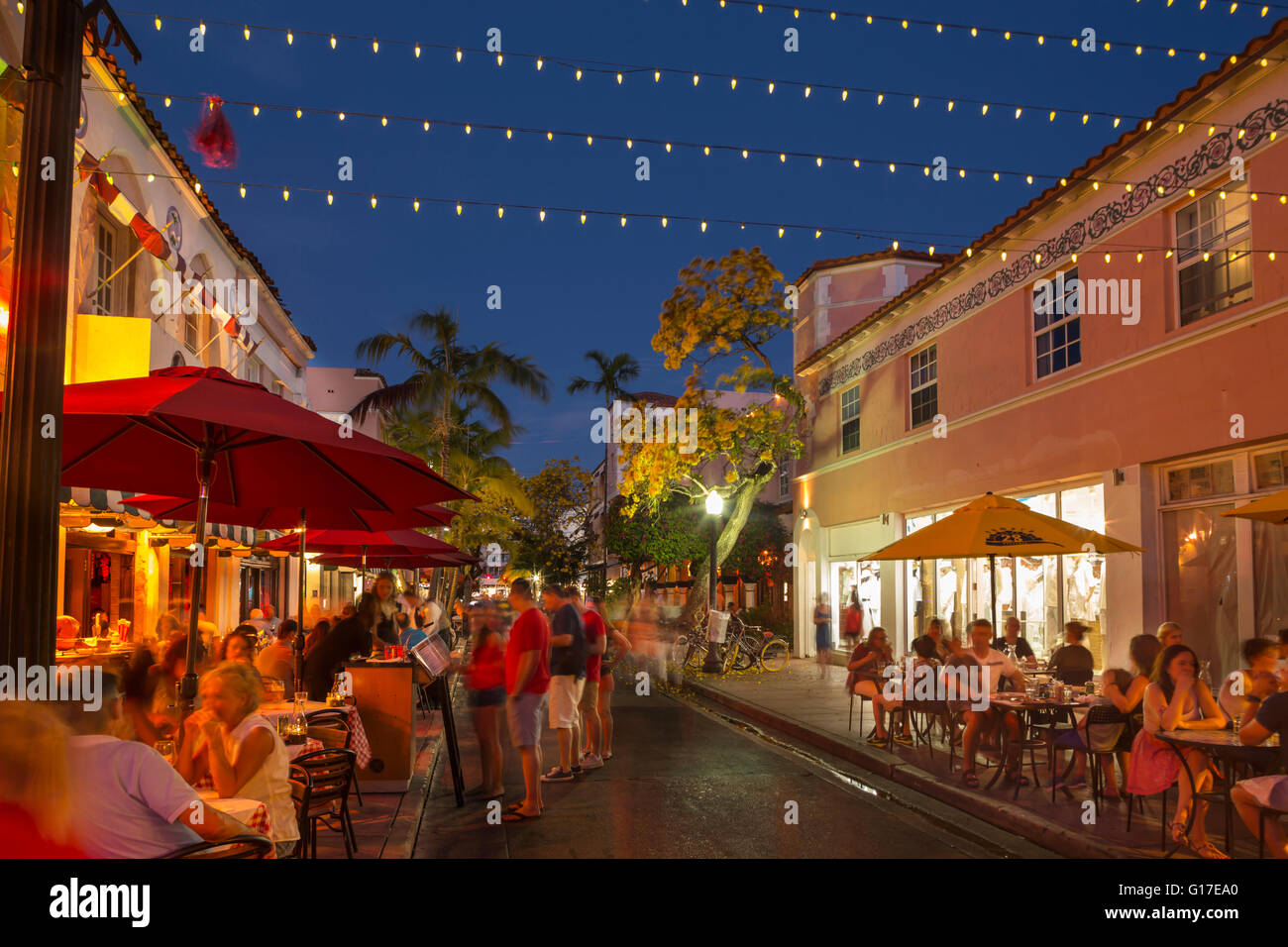 Espanola way spanish village hi-res stock photography and images - Alamy