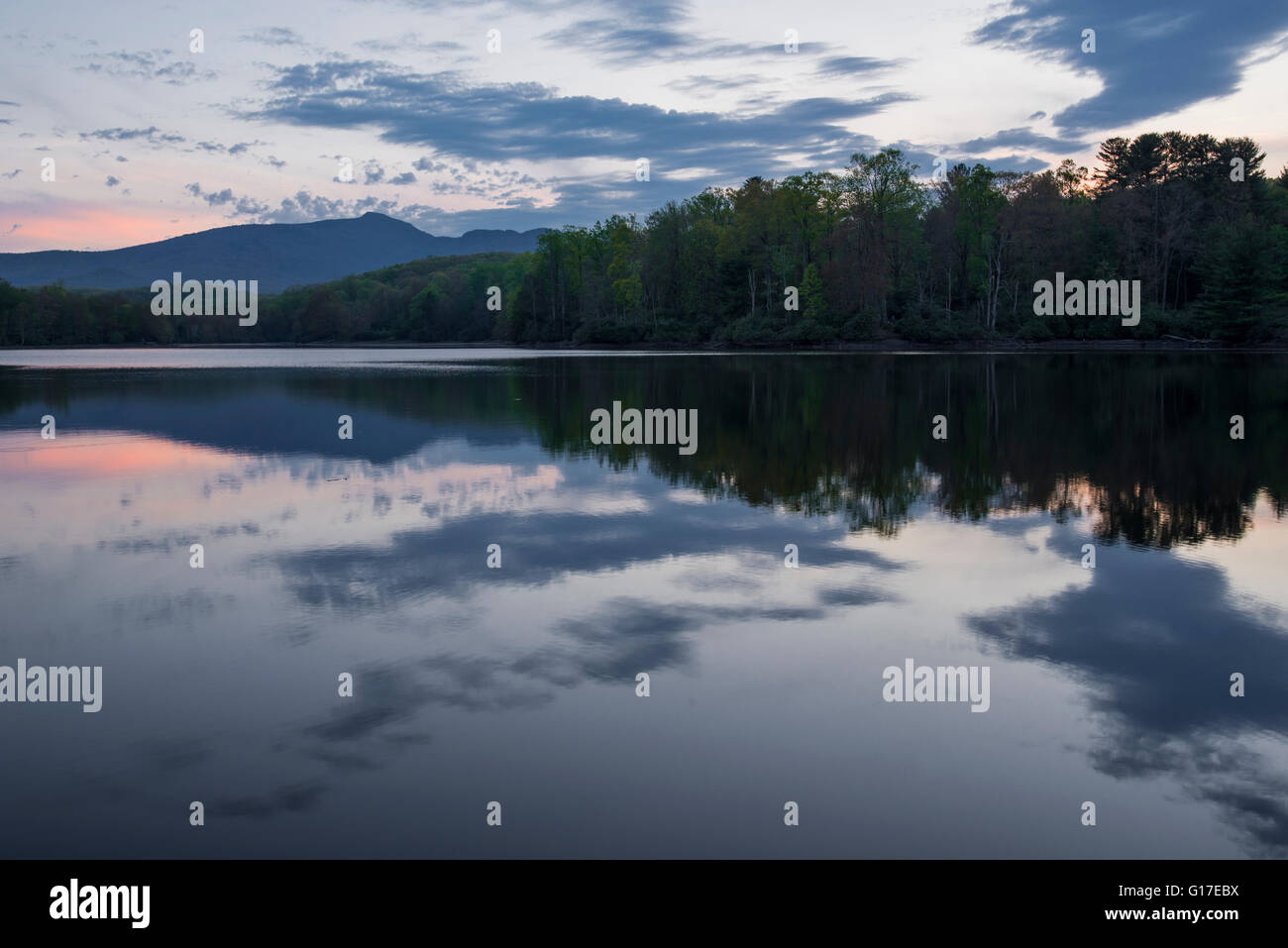 Over price hi-res stock photography and images - Alamy