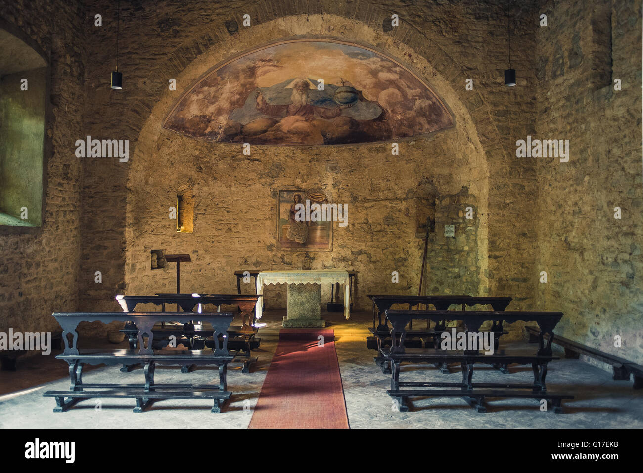 Ancient medieval building interior hi-res stock photography and images ...