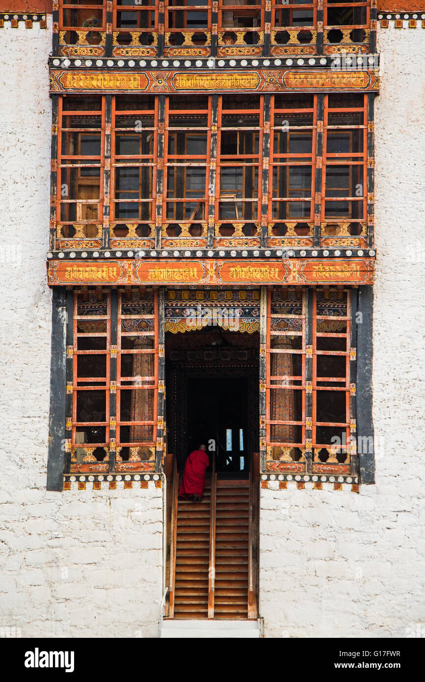 Buddhist steps hi-res stock photography and images - Alamy