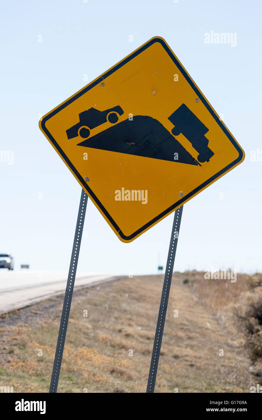 Restricted visability highway sign on Highway 550 at the Continental ...