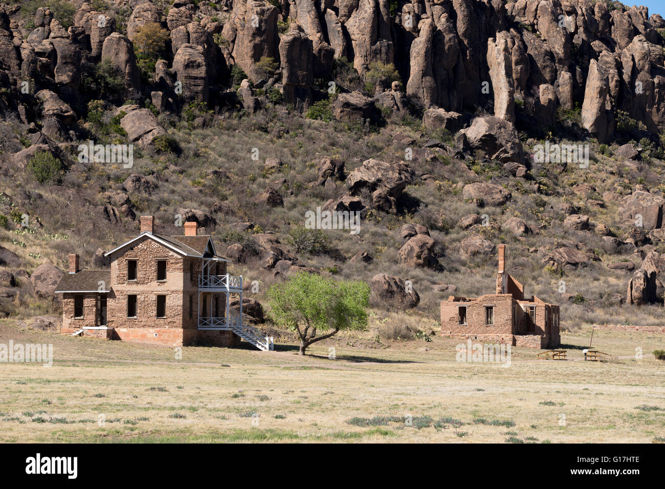 Fort davis national historic site hi-res stock photography and images ...