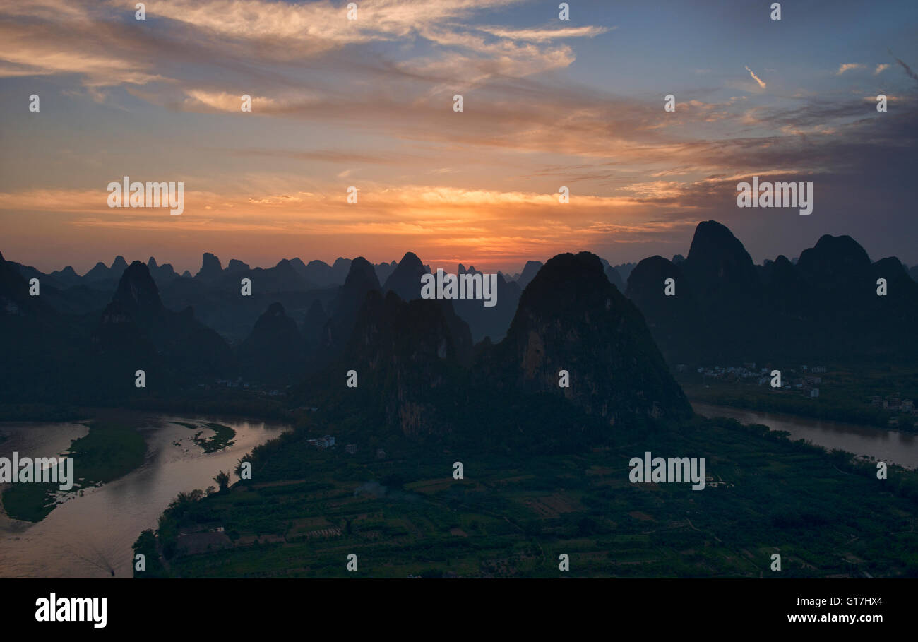 Laozhai mountains hi-res stock photography and images - Alamy