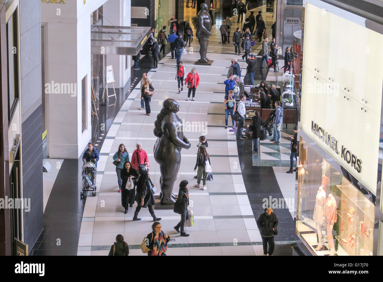 Time Warner Center Atrium Interior , NYC Stock Photo - Alamy