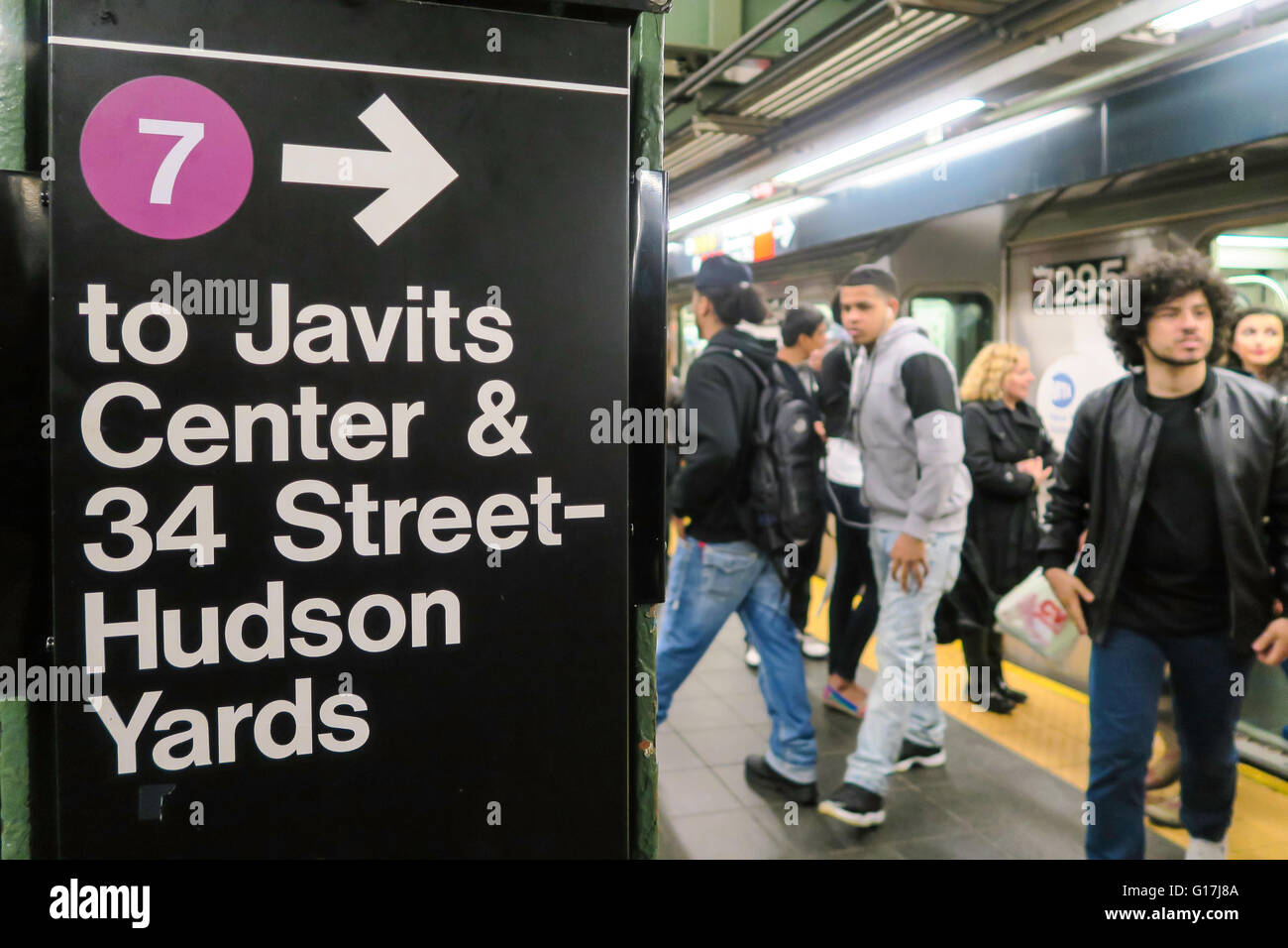 Subway Platform Sign, NC Stock Photo - Alamy
