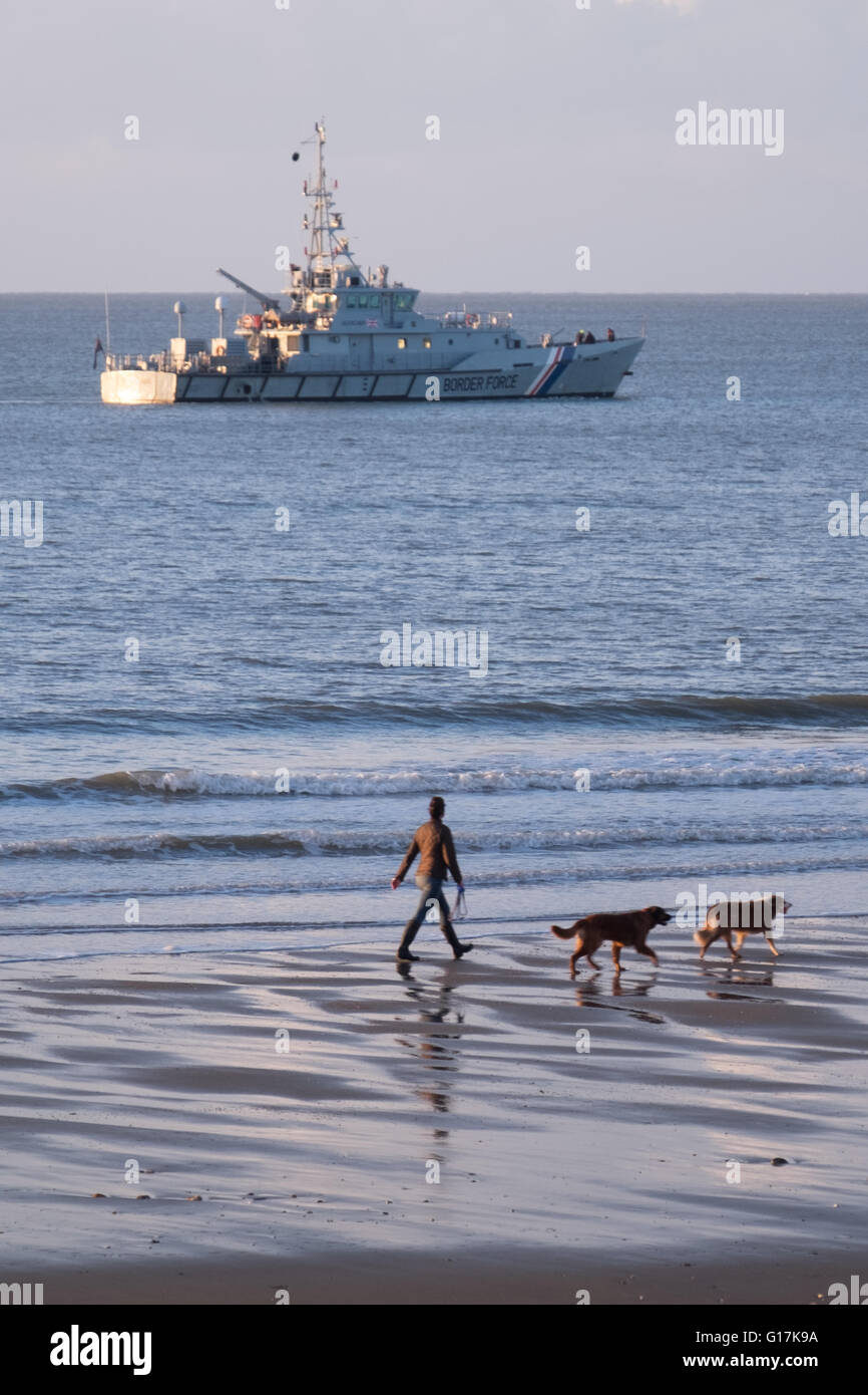 Uk border force patrol boat hi-res stock photography and images - Alamy