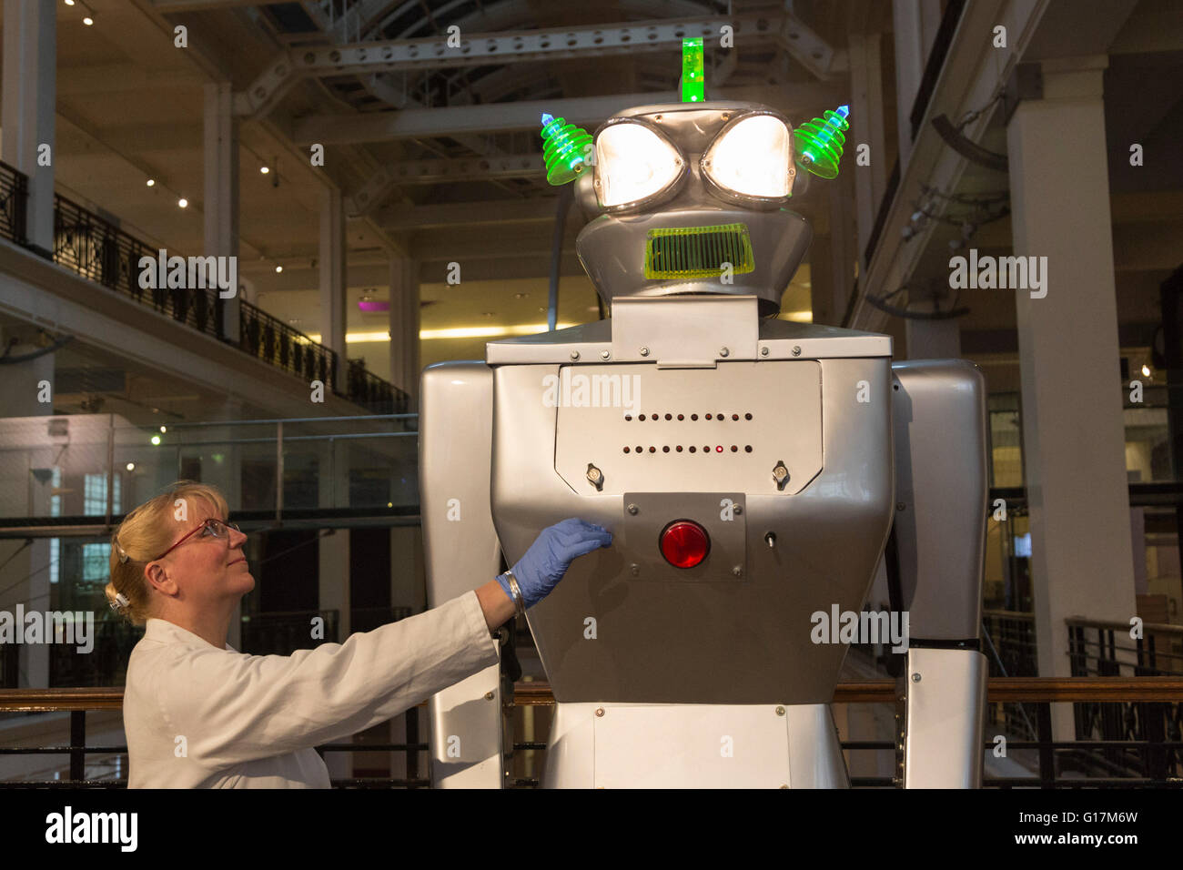 London, UK. 10 May 2016. Pictured: Conservator Kate Perks switches on ...