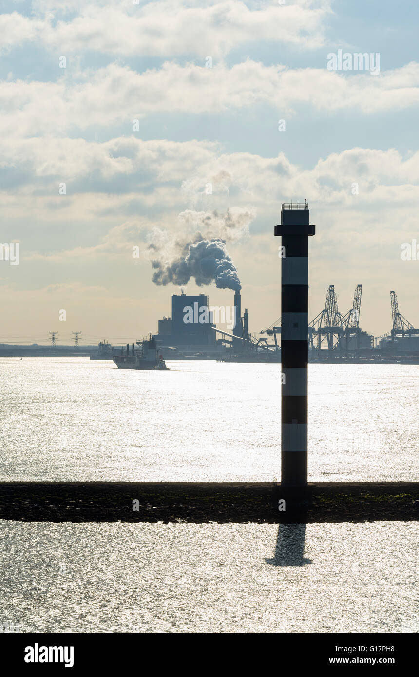 Coal fired power plant rotterdam hi-res stock photography and images ...