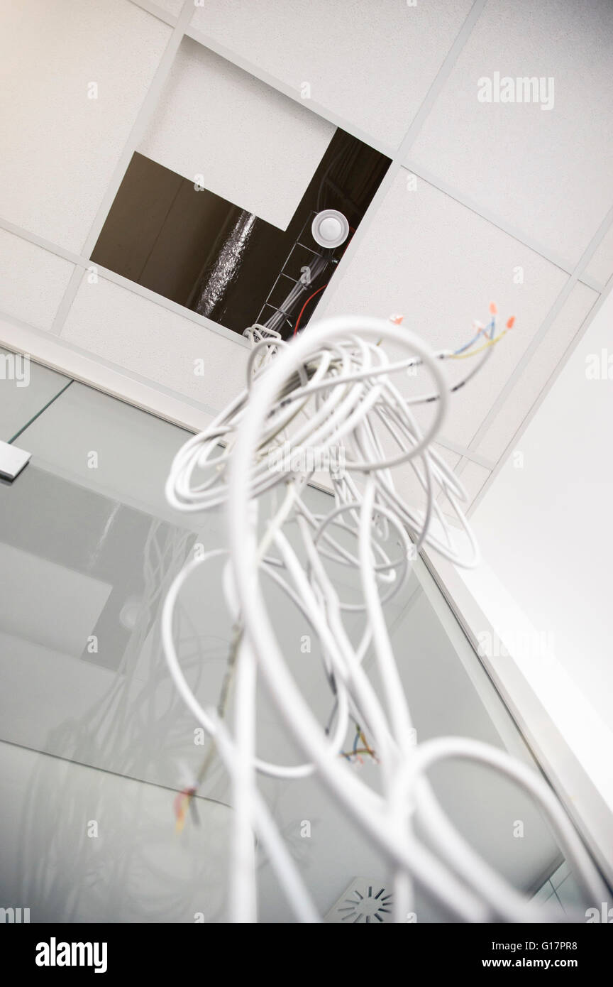 Power cables ceiling hi-res stock photography and images - Alamy
