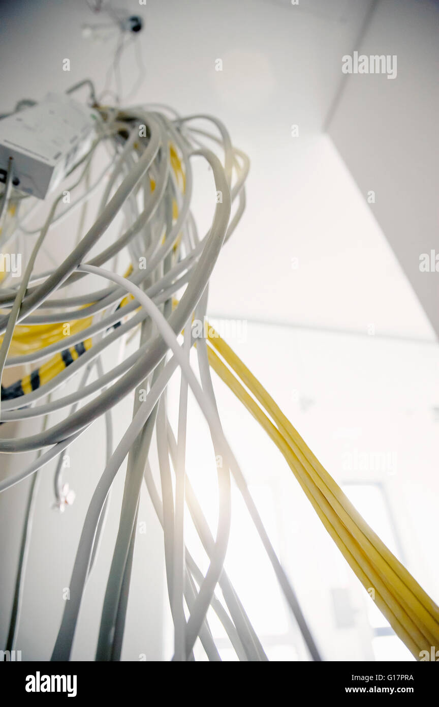 Power cables ceiling hi-res stock photography and images - Alamy