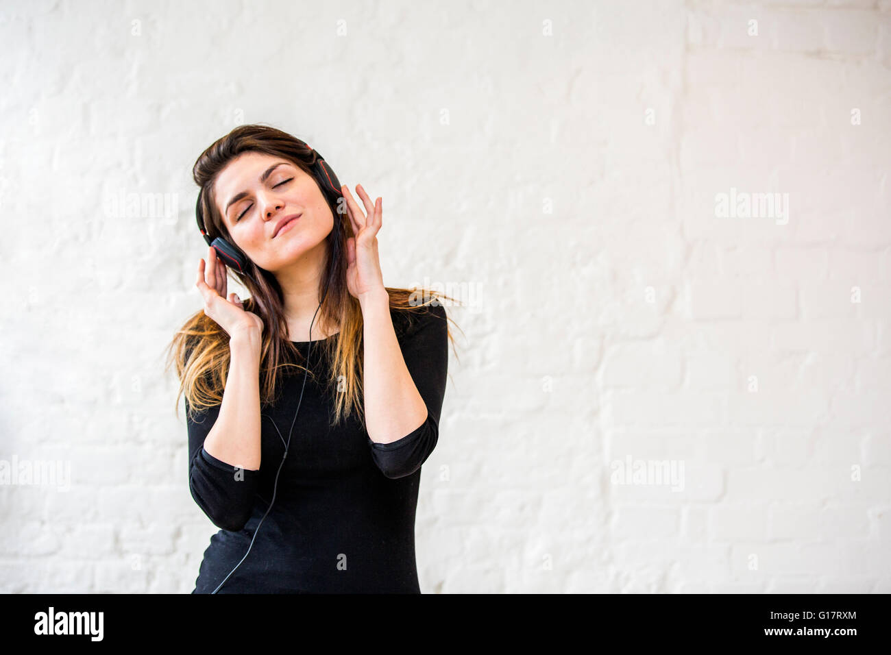 Swaying with the music hi-res stock photography and images - Alamy