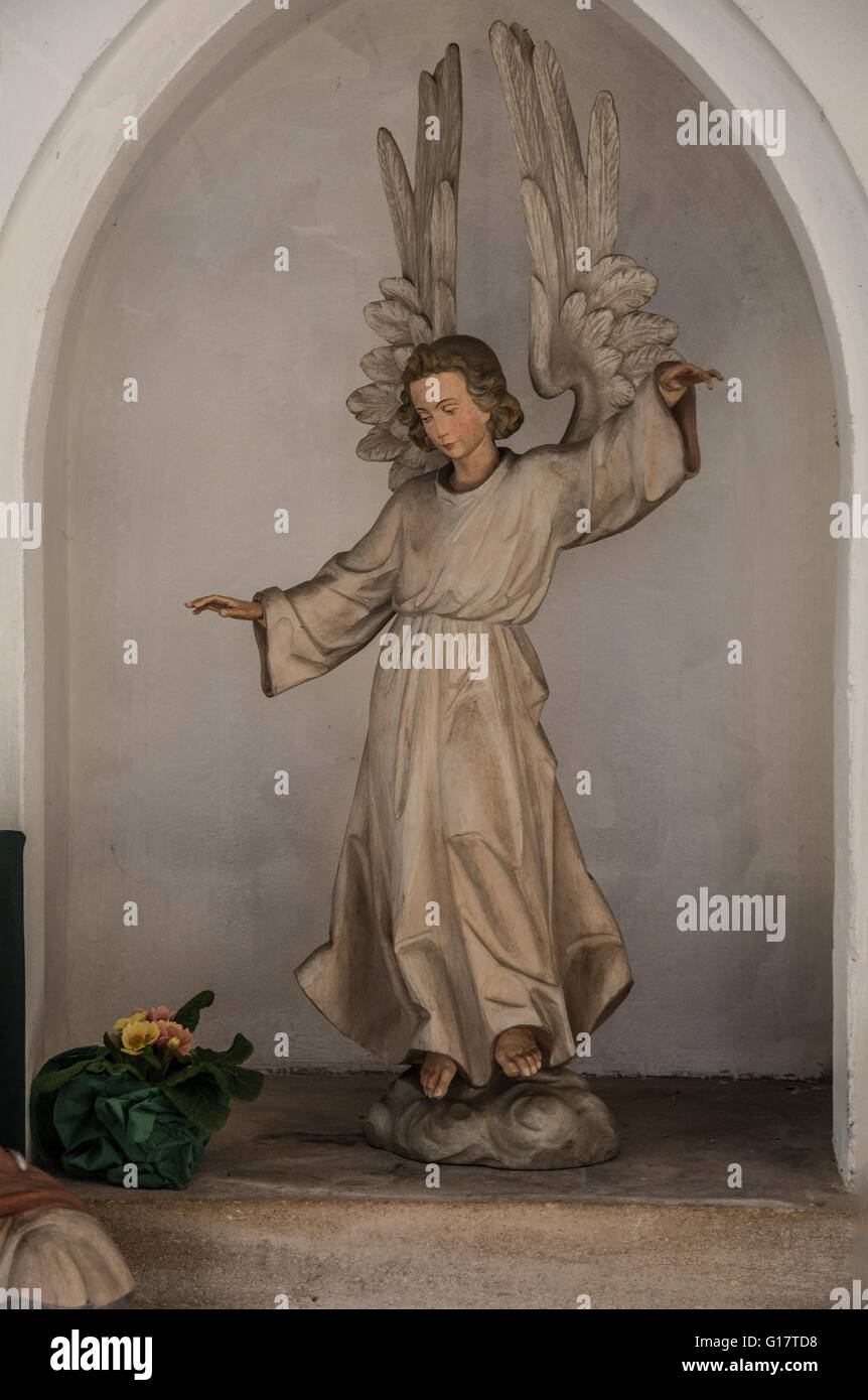 Religious angel hi-res stock photography and images - Alamy