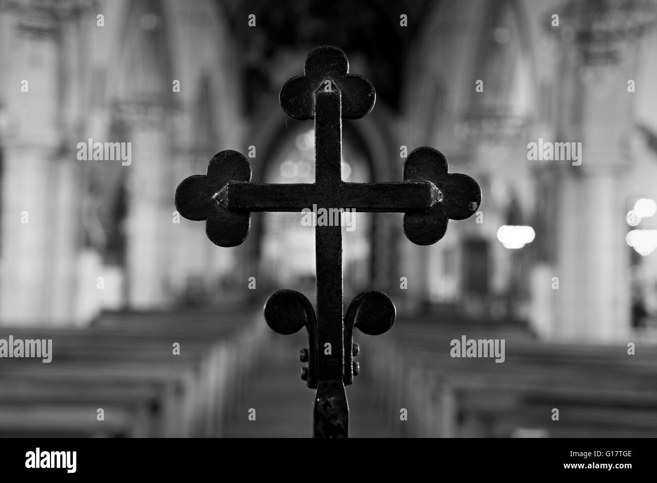 Metal cross church hi-res stock photography and images - Alamy