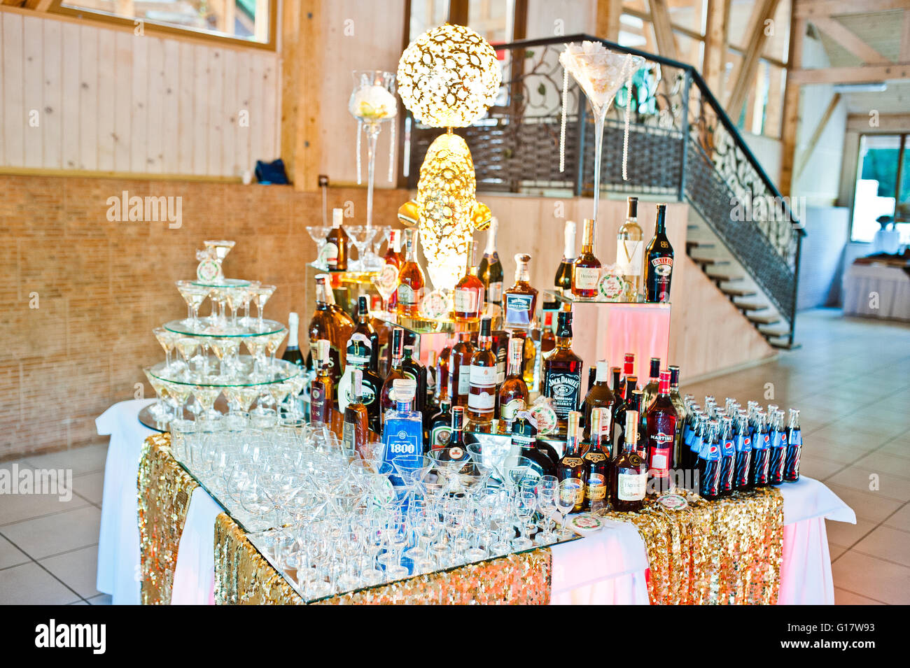 Bar Pub Liquor Bottles Alcohol Jack Daniels Whiskey High Resolution ...