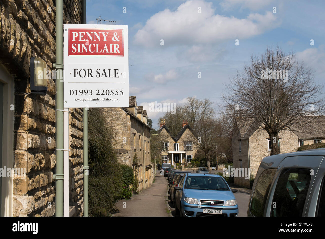 Penny sale hi-res stock photography and images - Alamy