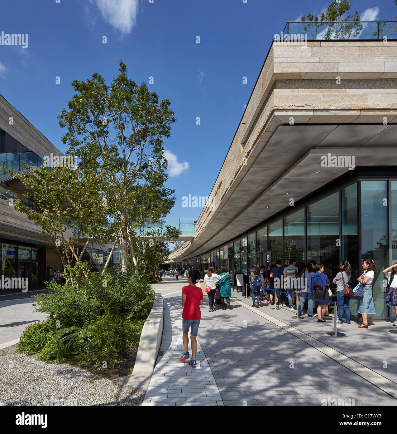Overall view from Futakow Tamagwa Rise 'street'. Futako-Tamagawa ...
