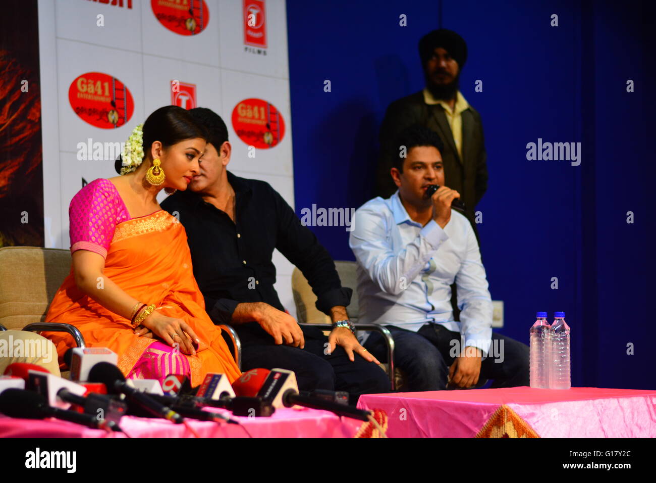 Indian movie industry hi-res stock photography and images - Alamy