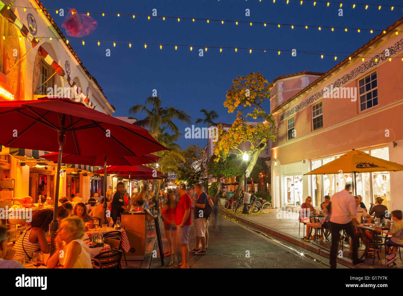 RESTAURANTS ESPANOLA WAY HISTORIC SPANISH VILLAGE MIAMI BEACH FLORIDA ...
