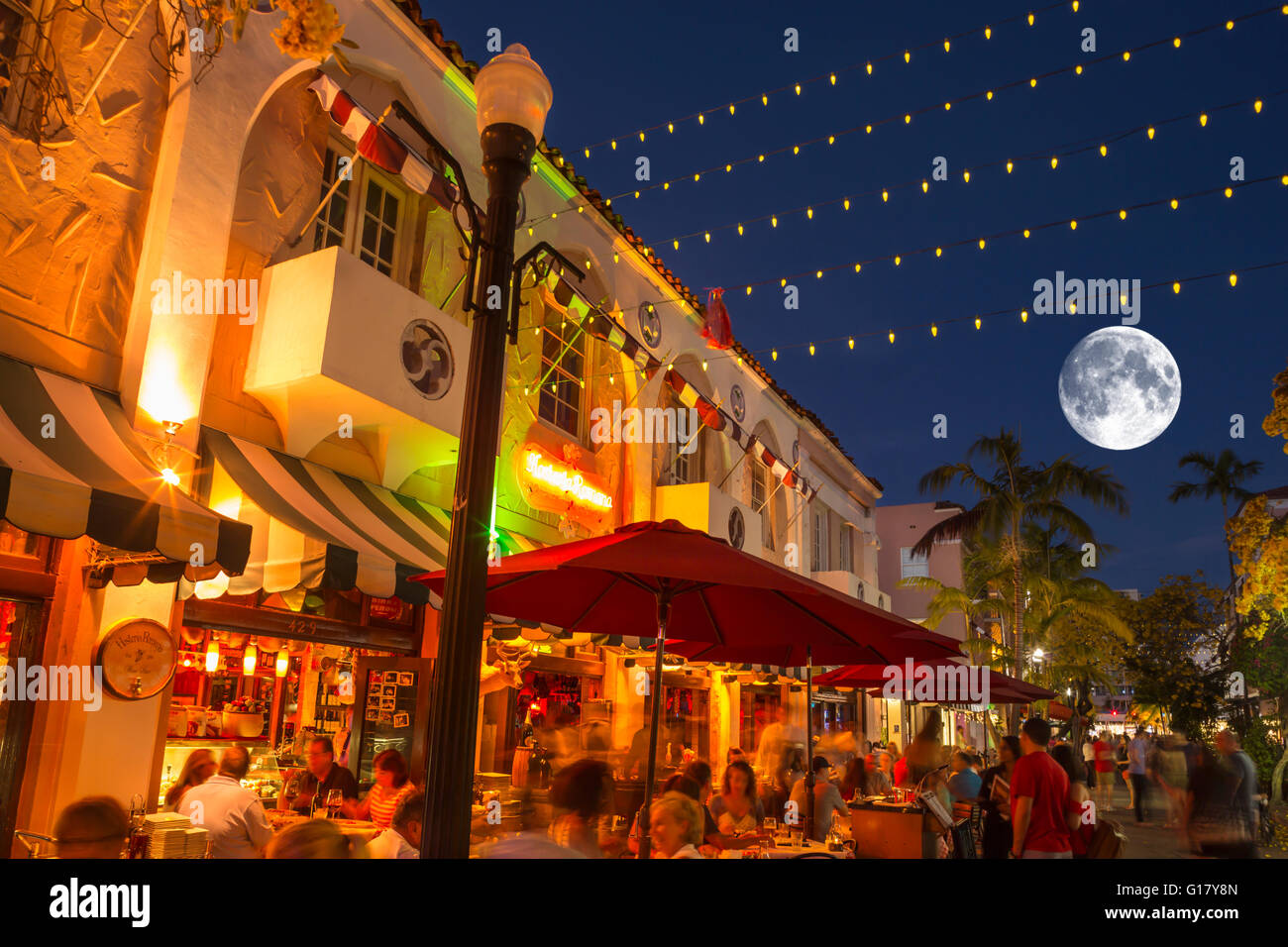 RESTAURANTS ESPANOLA WAY HISTORIC SPANISH VILLAGE MIAMI BEACH FLORIDA ...