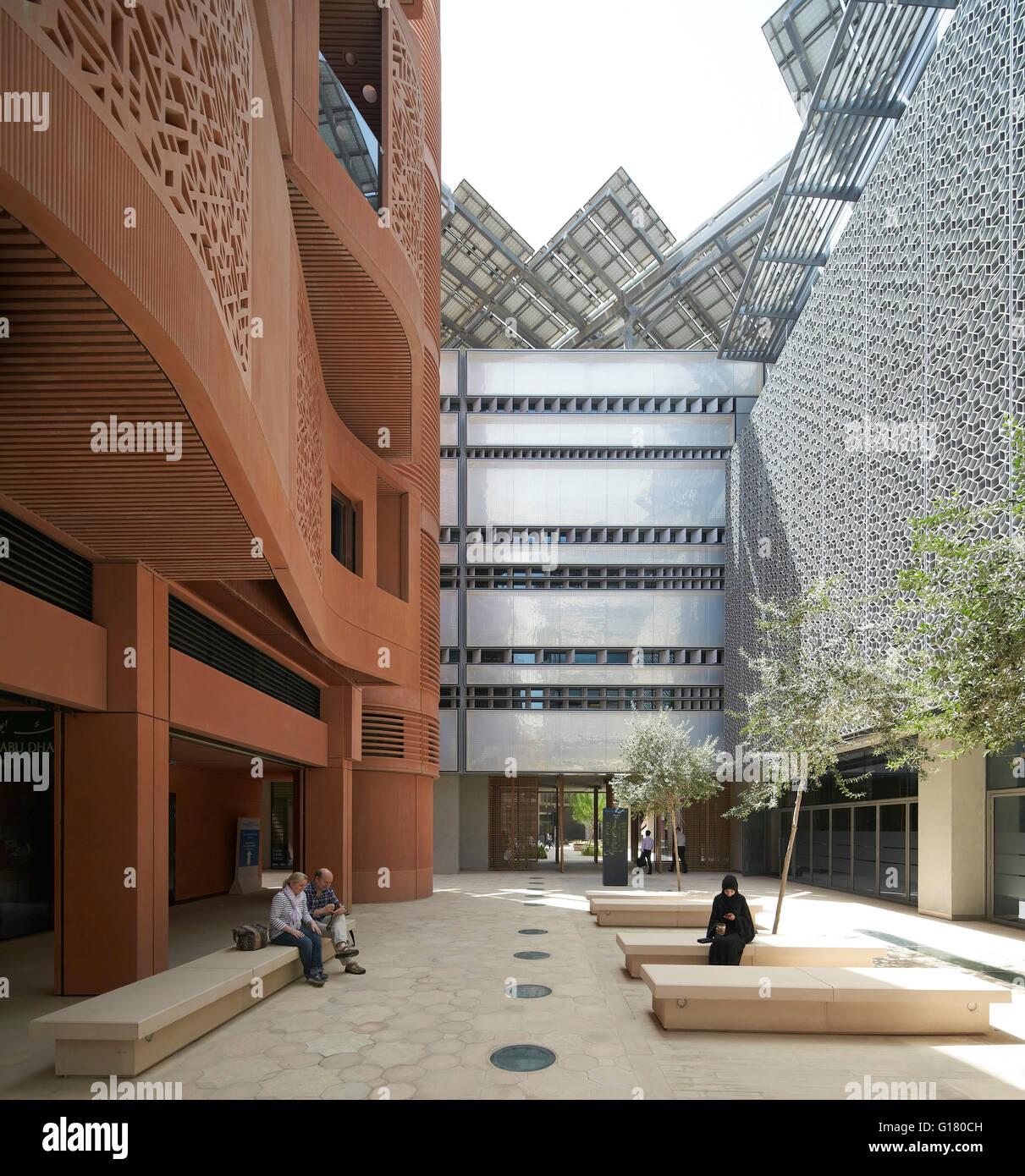 Masdar city hi-res stock photography and images - Alamy