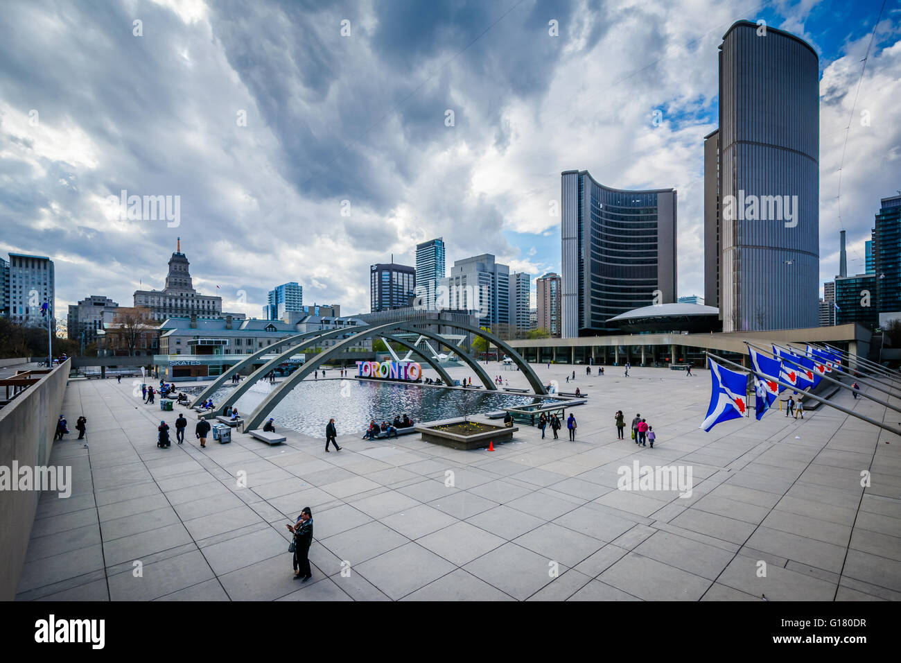 View of Nathan Phillips Square in downtown Toronto, Ontario Stock Photo ...