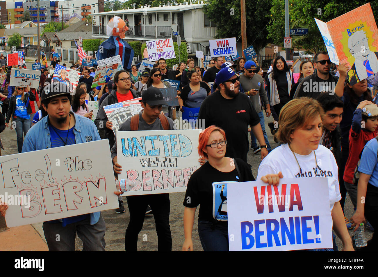 bernie sanders march in east los angeles brian mcguire Stock Photo - Alamy