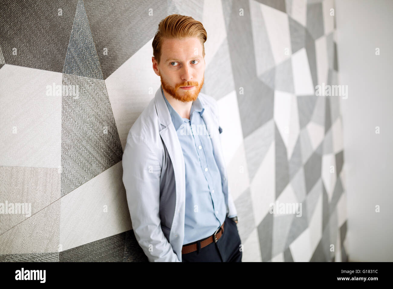 Portrait man handsome suite hi-res stock photography and images - Alamy