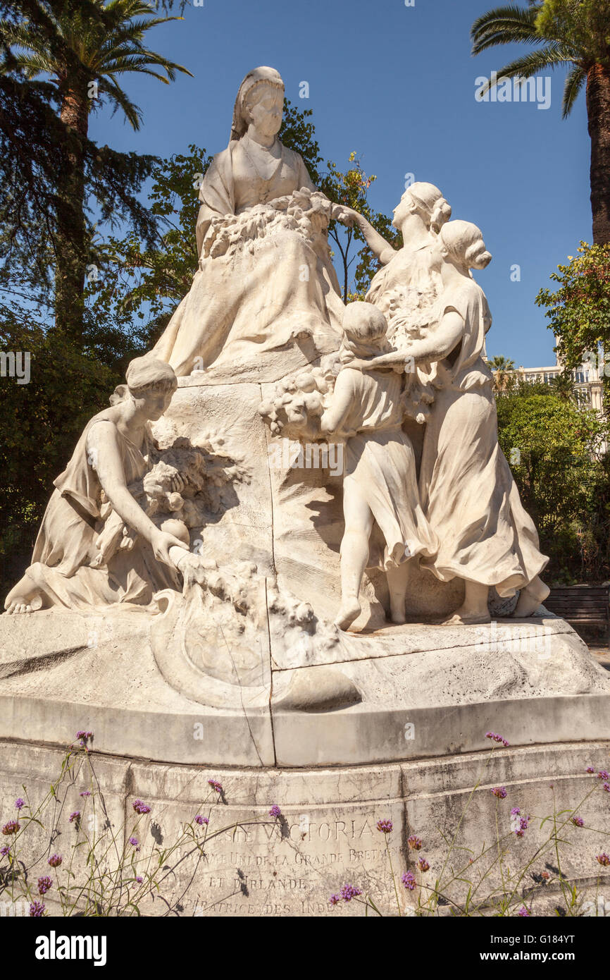 Statue of Queen Victoria located in front of Hotel Regina, Nice, Cote D ...