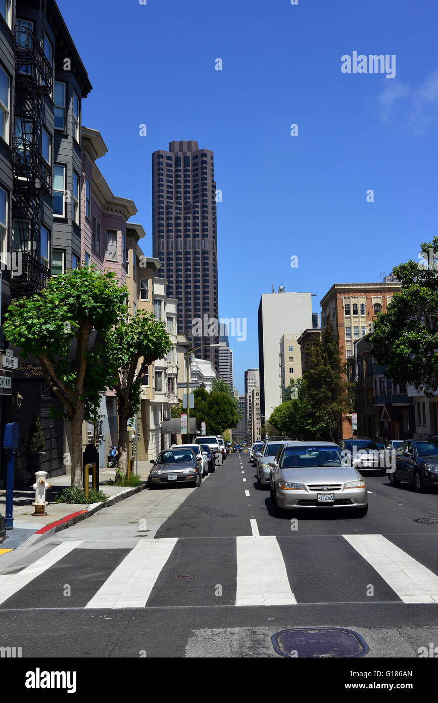 Street intersection california hi-res stock photography and images - Alamy