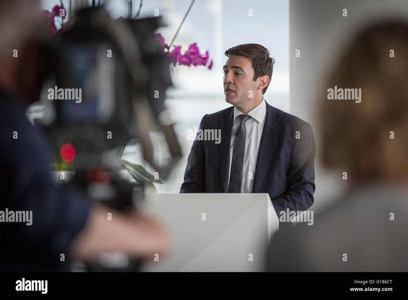 UK Labour politician Andy Burnham MP addresses business leaders in ...