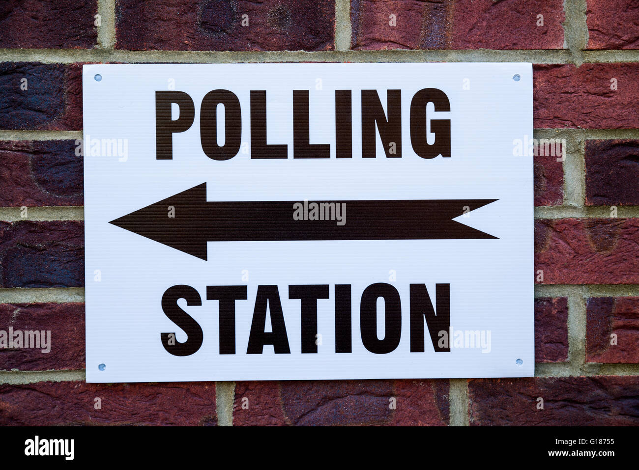 Polling station signage hi-res stock photography and images - Alamy