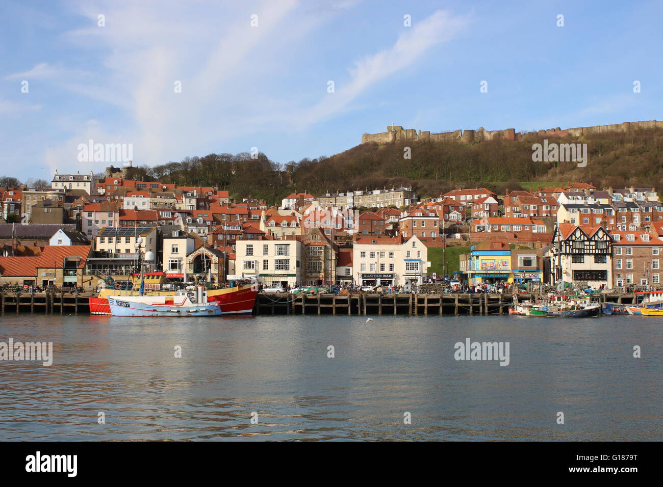 Scarborough seafront hi-res stock photography and images - Alamy