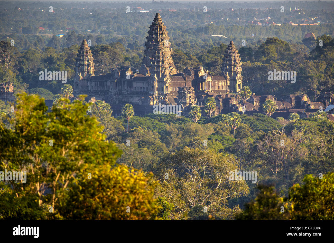 Angkor wat aerial hi-res stock photography and images - Alamy