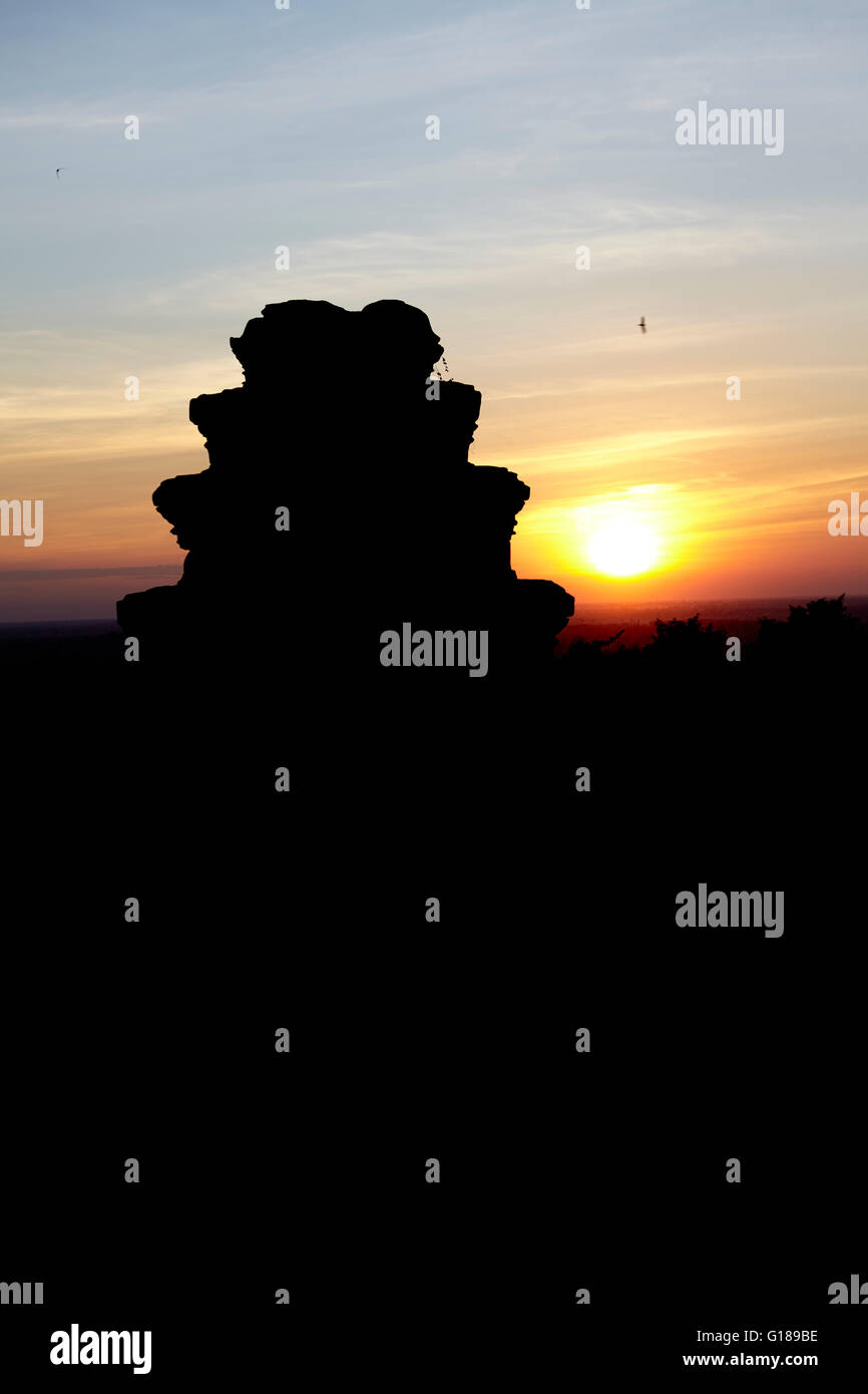 Sunset at Phnom Bakheng, Angkor, Siem Reap, Cambodia Stock Photo - Alamy
