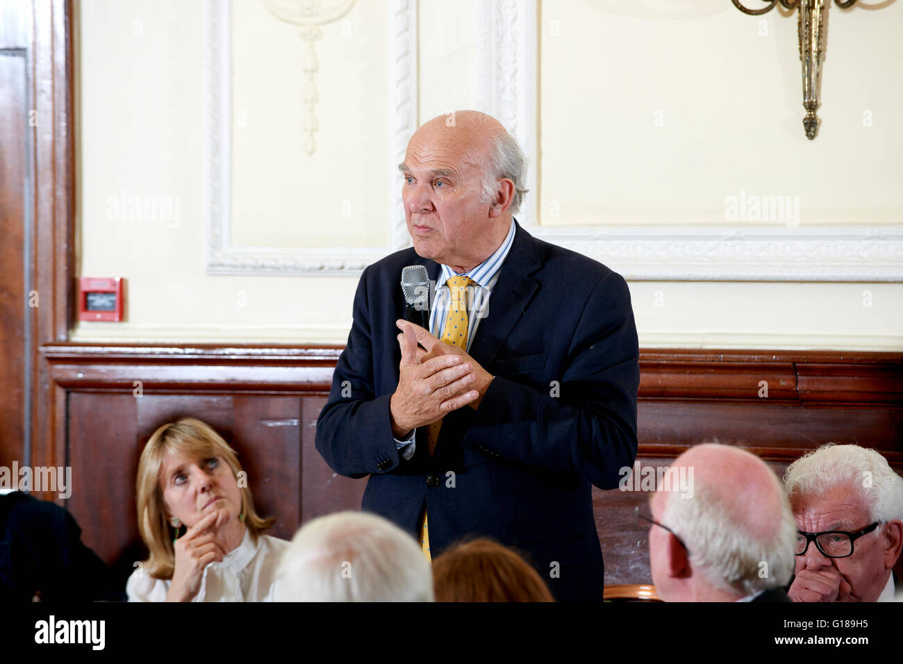 Vince Cable at the Oldie Literary Lunch 10/05/16 Stock Photo - Alamy
