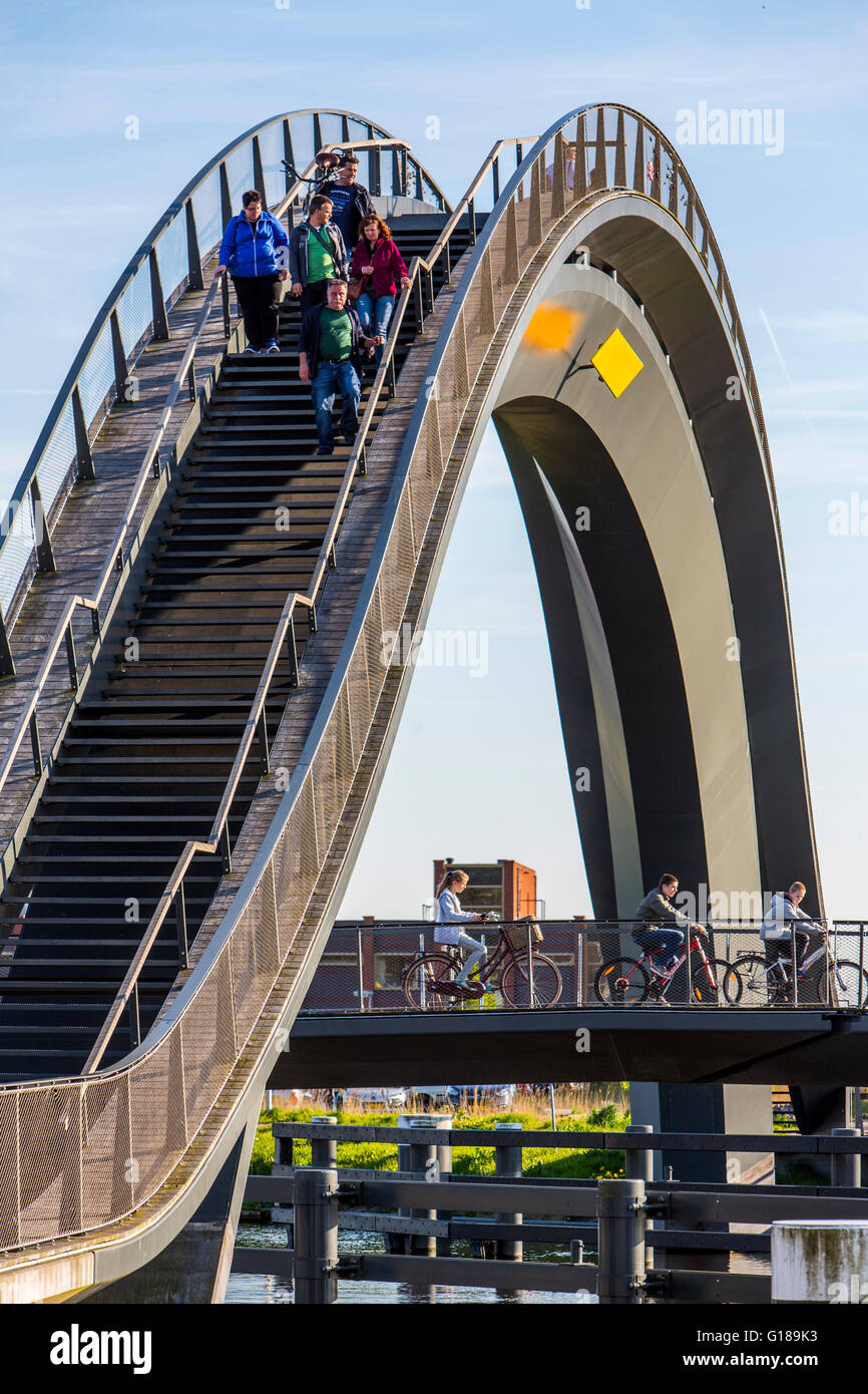 Cycle and pedestrian bridge, Melkwegbruk in Purmerend, North Holland ...