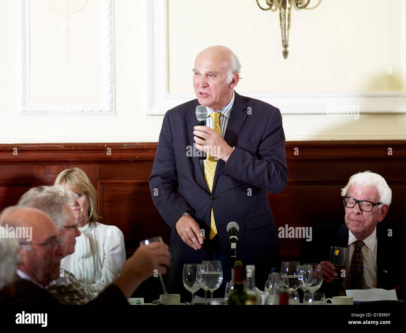 Vince Cable at the Oldie Literary Lunch 10/05/16 Stock Photo - Alamy