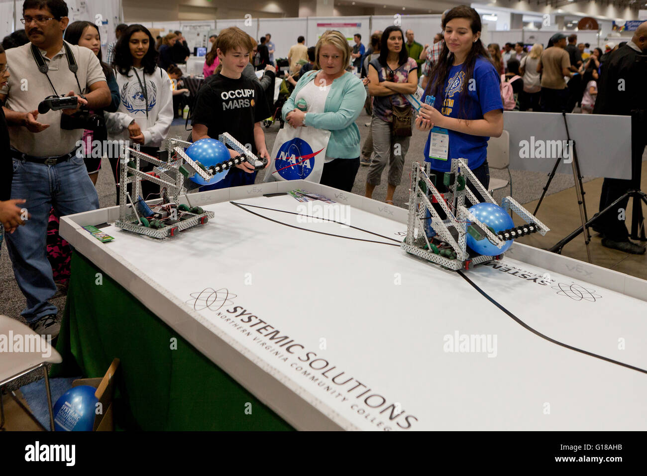 Schoolchild hi-res stock photography and images - Alamy