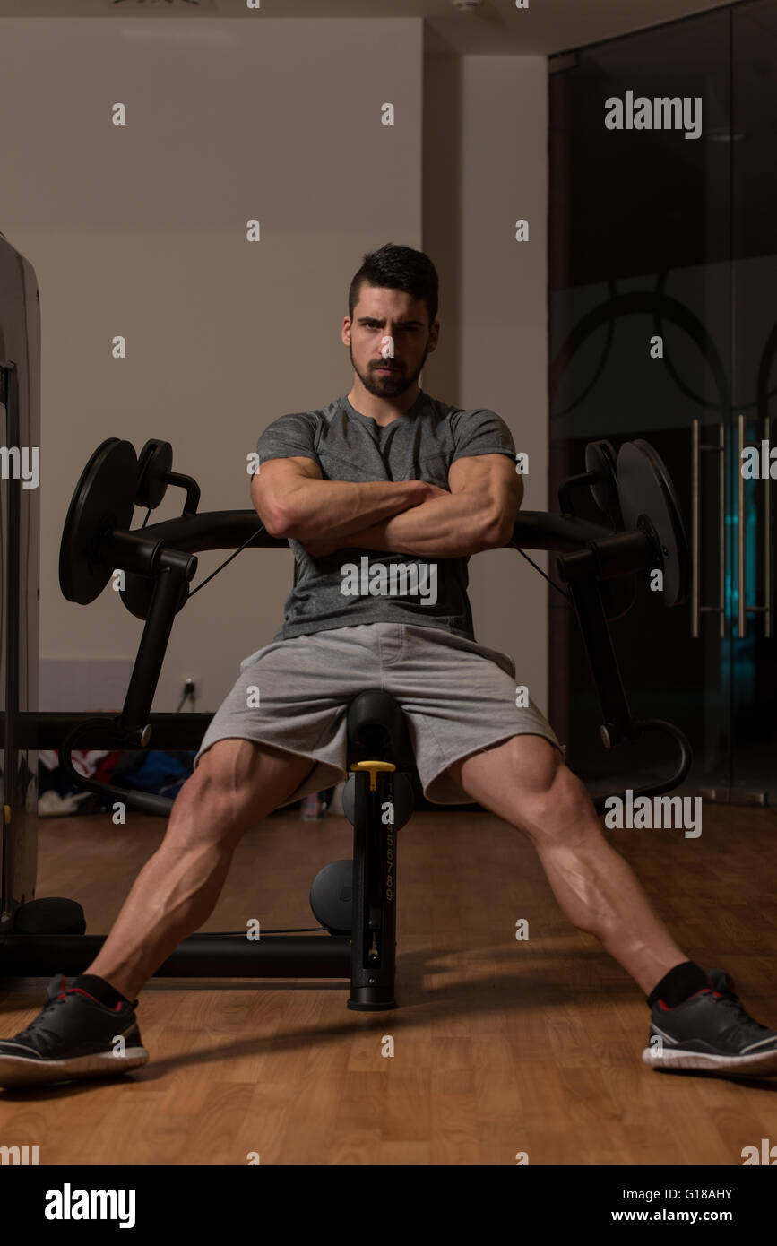 Bodybuilding pose hi-res stock photography and images - Alamy