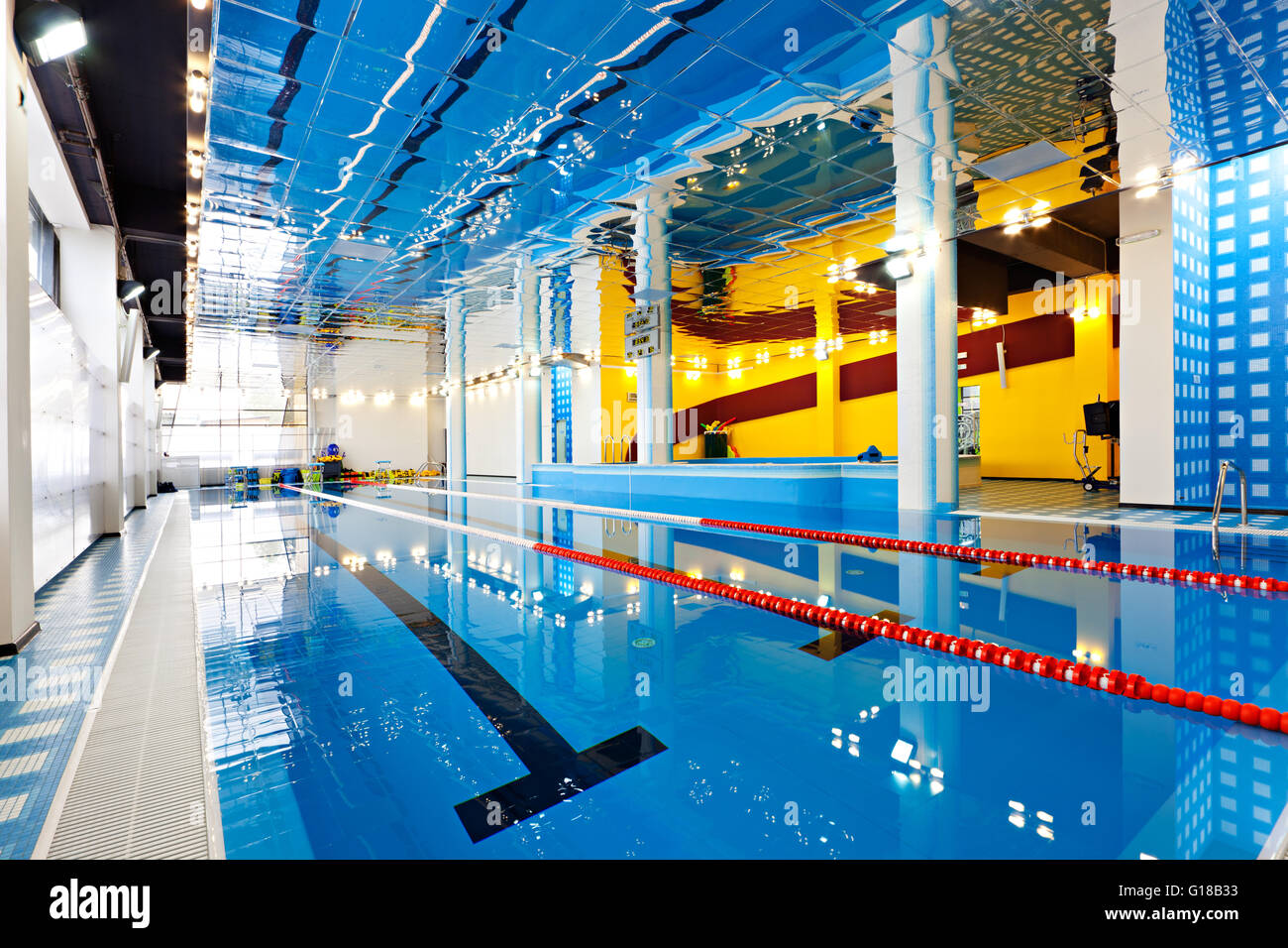 Swimming Pool without people Stock Photo - Alamy