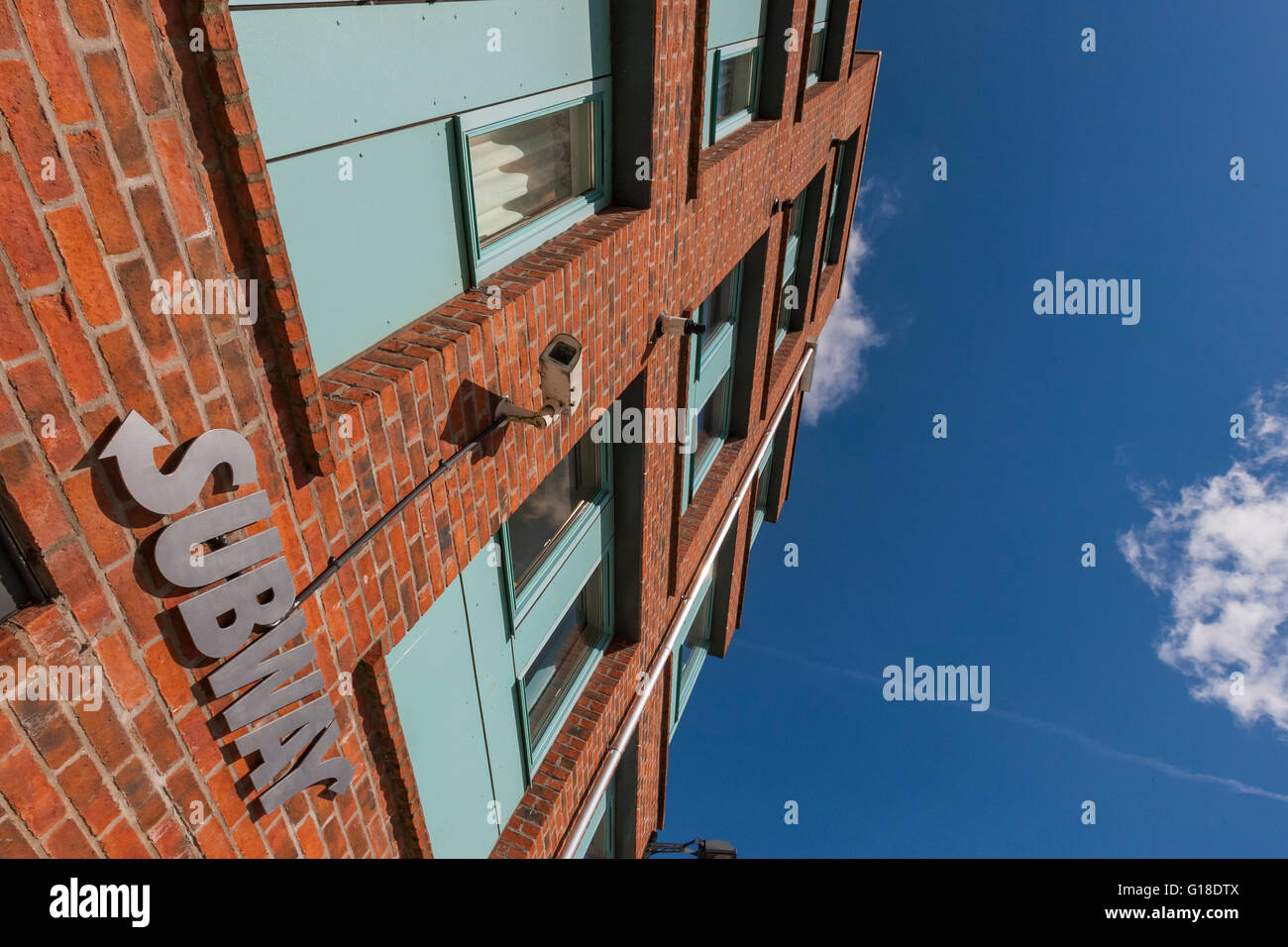 Gloucester city shopping centre uk hi-res stock photography and images ...