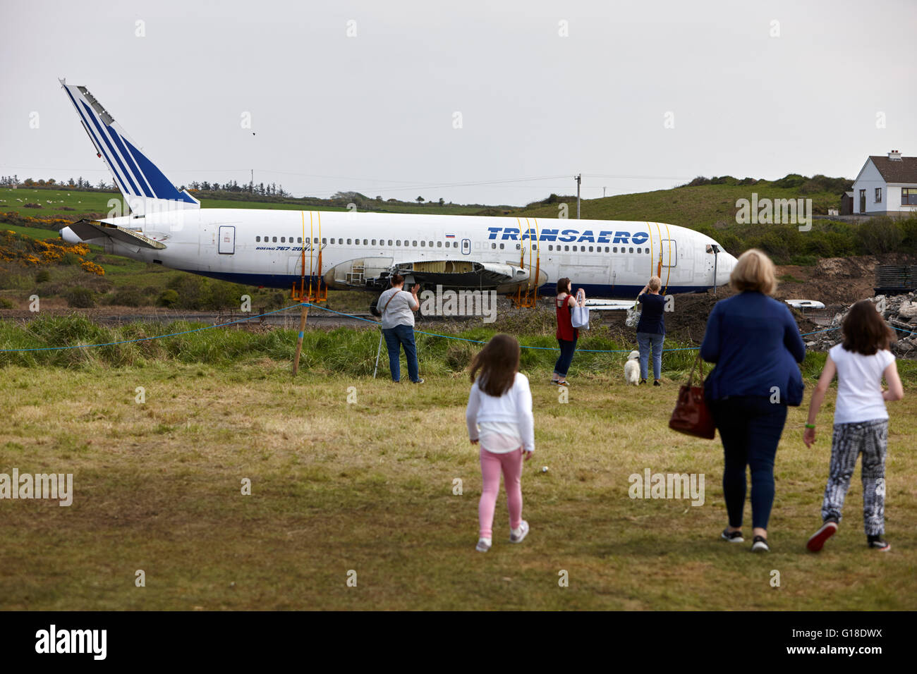 Enniscrone airplane hi-res stock photography and images - Alamy