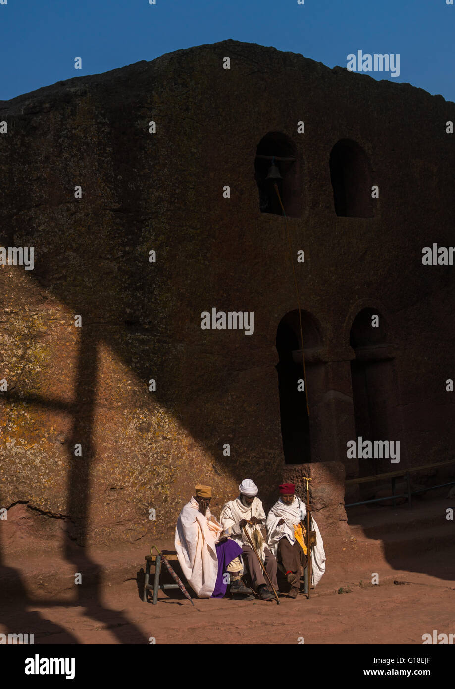 Ethiopian priests during kidane mehret orthodox celebration, Amhara ...