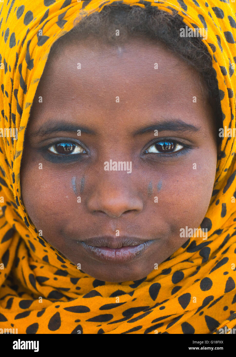Close up of an afar tribe girl, Afar region, Assayta, Ethiopia Stock ...