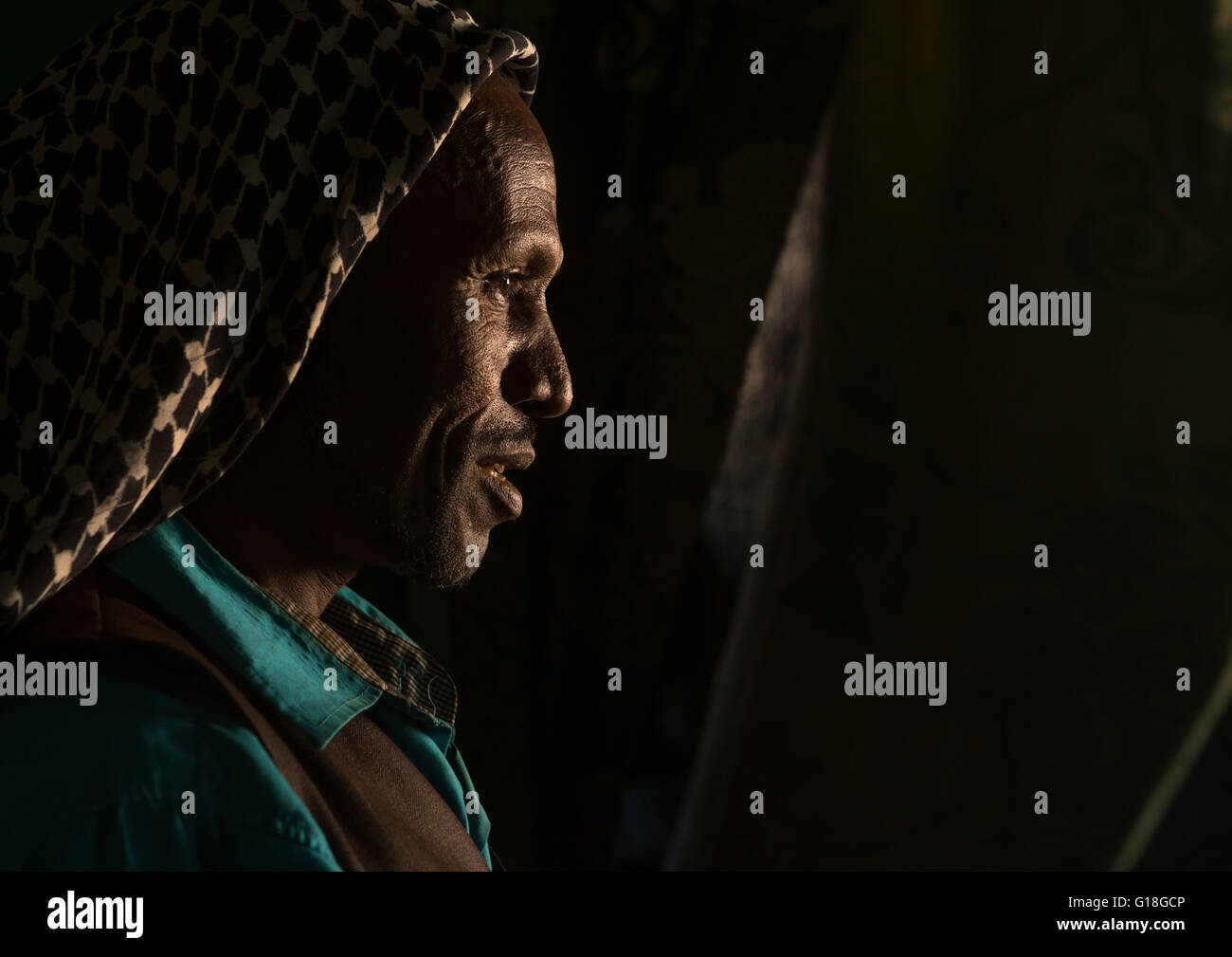 Sufi man worshipper profile, Harari region, Harar, Ethiopia Stock Photo ...