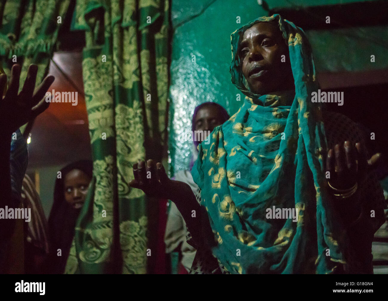 Trance women dance hi-res stock photography and images - Alamy