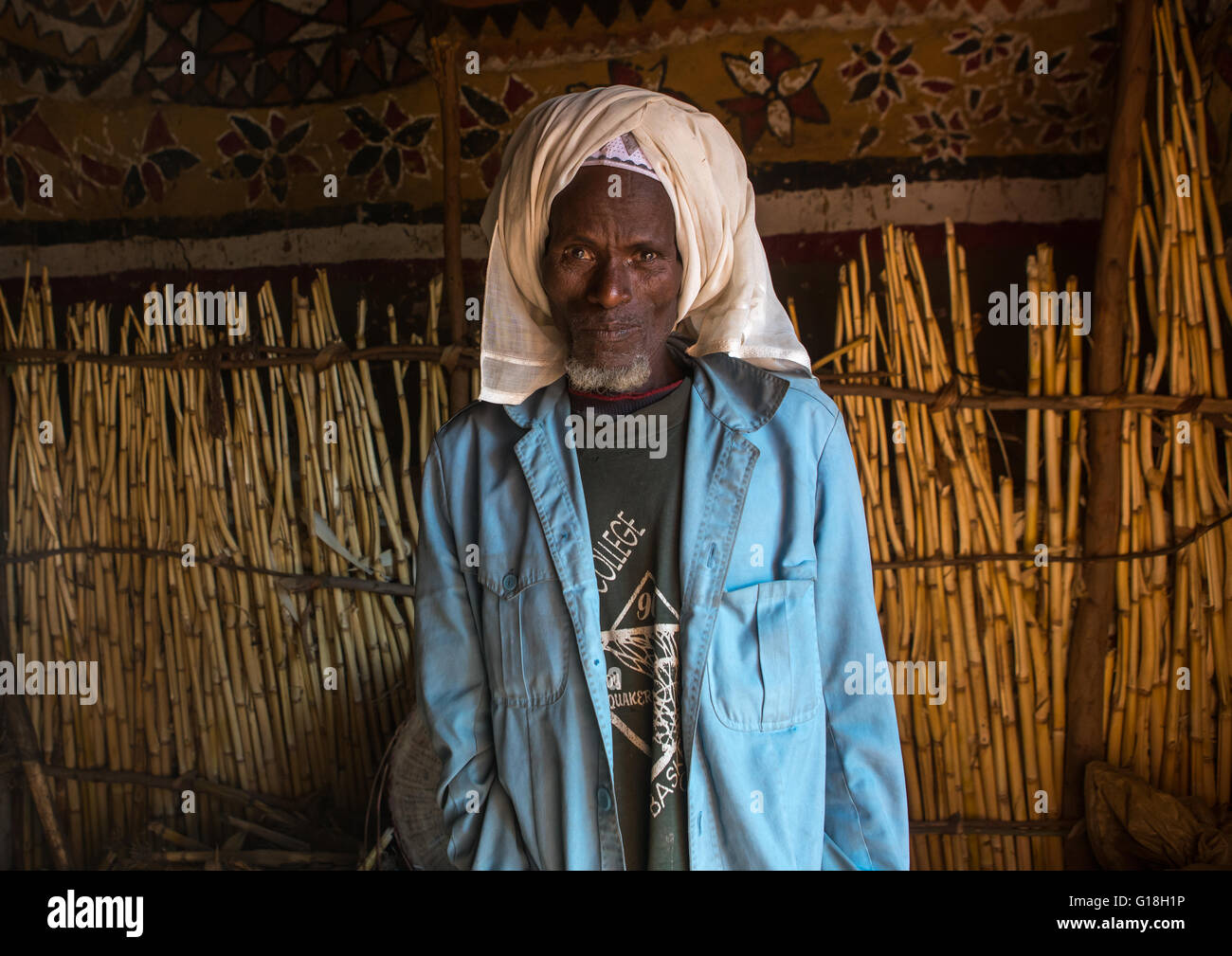 Ethiopian muslim man inside his traditional house, Kembata, Alaba kuito ...