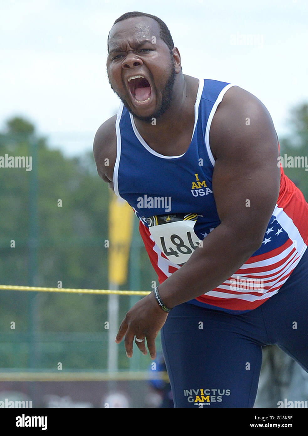 Competes in the shot hi-res stock photography and images - Alamy