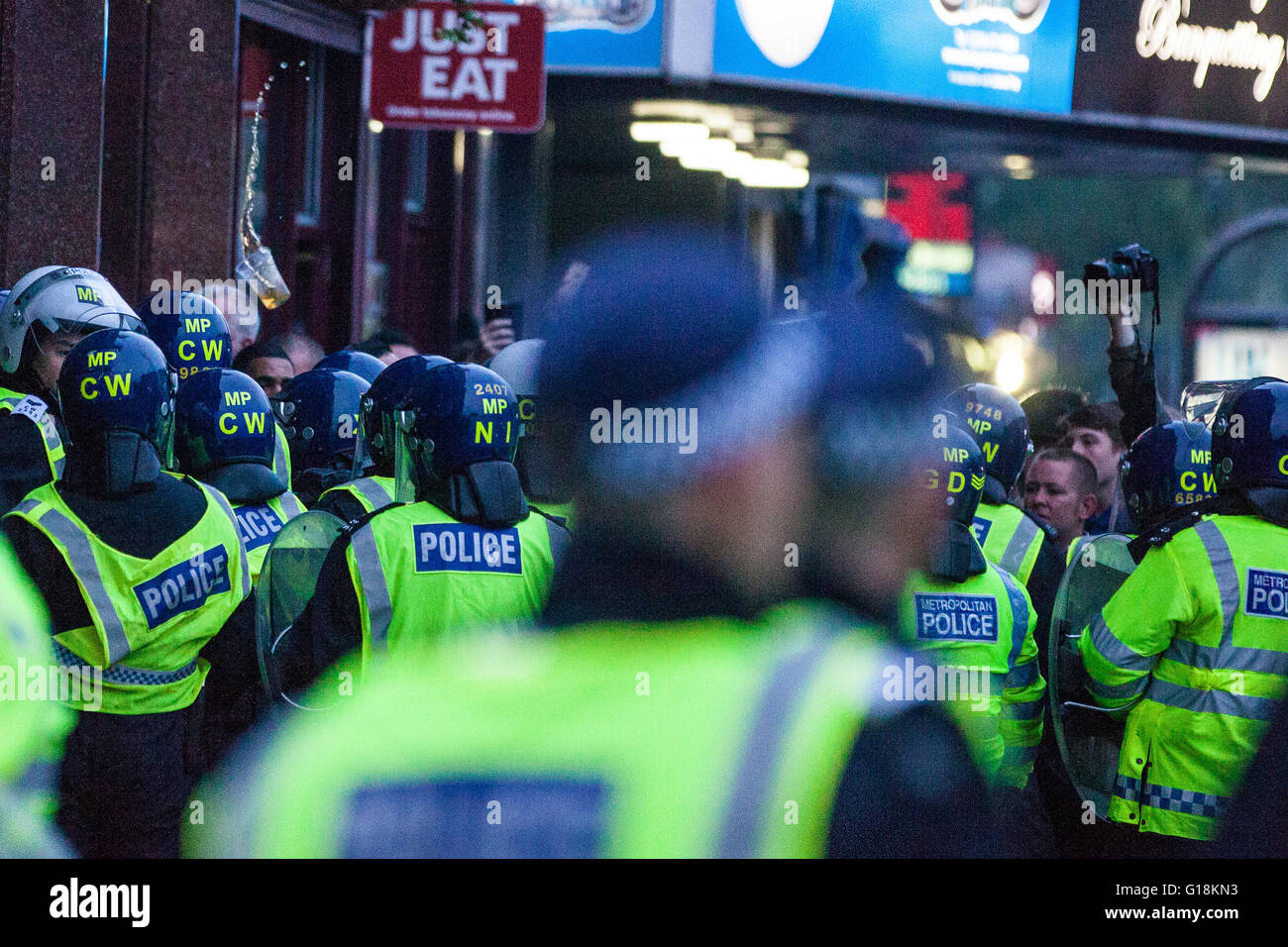 Smashed beer bottles hi-res stock photography and images - Alamy