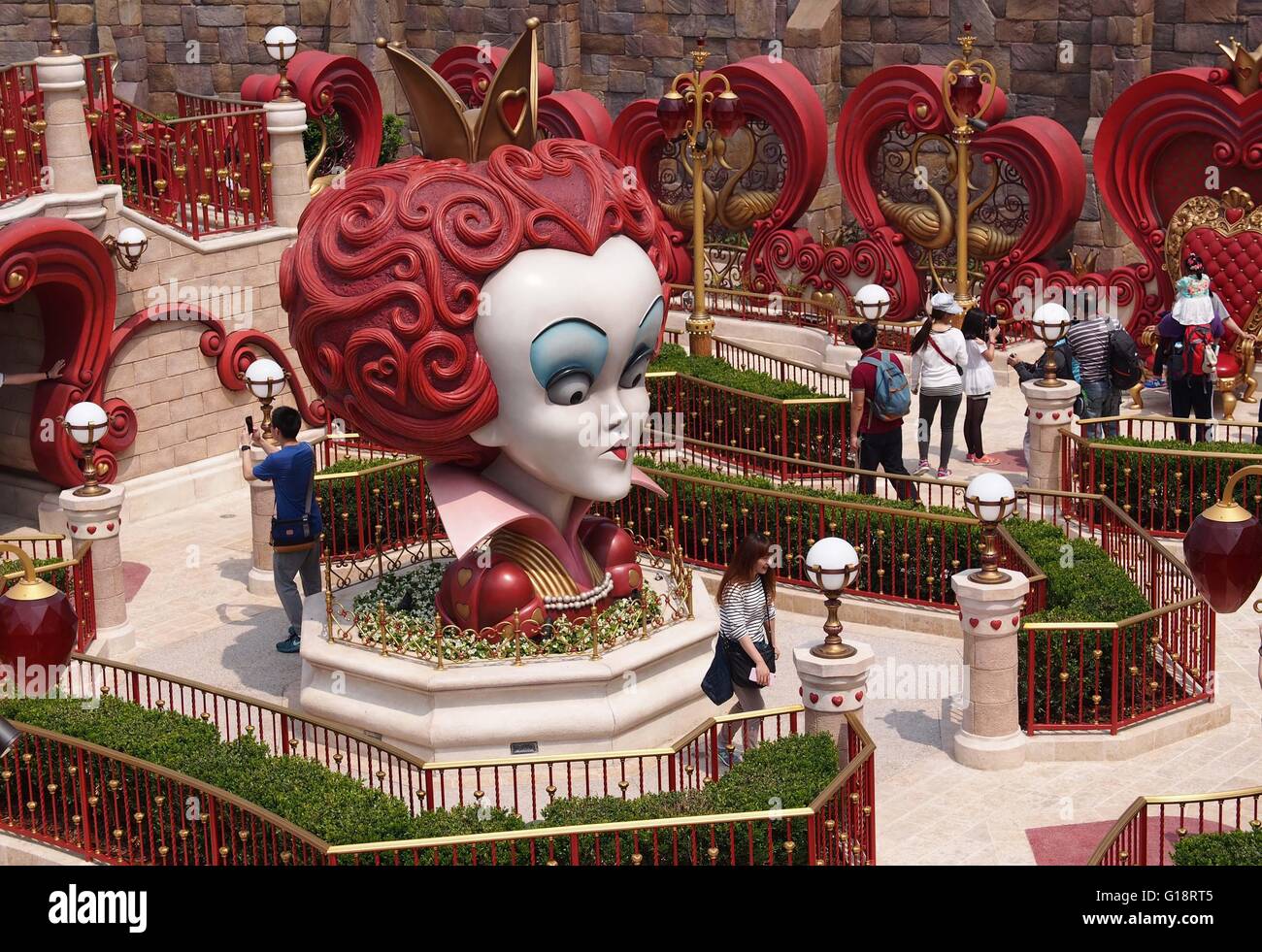 Alice in wonderland theme hi-res stock photography and images - Alamy